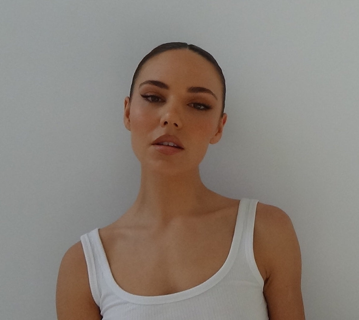 CORNER LASHES– Own Beauty Essentials